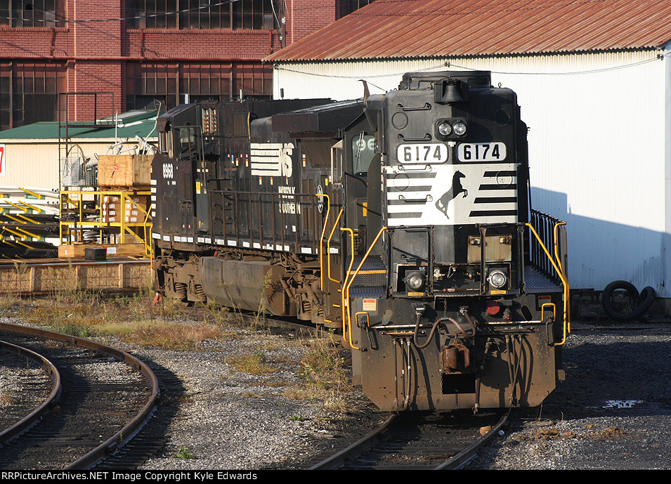 NS SD40-2 #6174 and NS C40-9W #8968